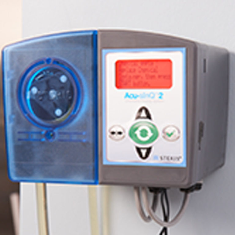Acu-SinQ 2 Chemistry Dosing System - MEDMASTER